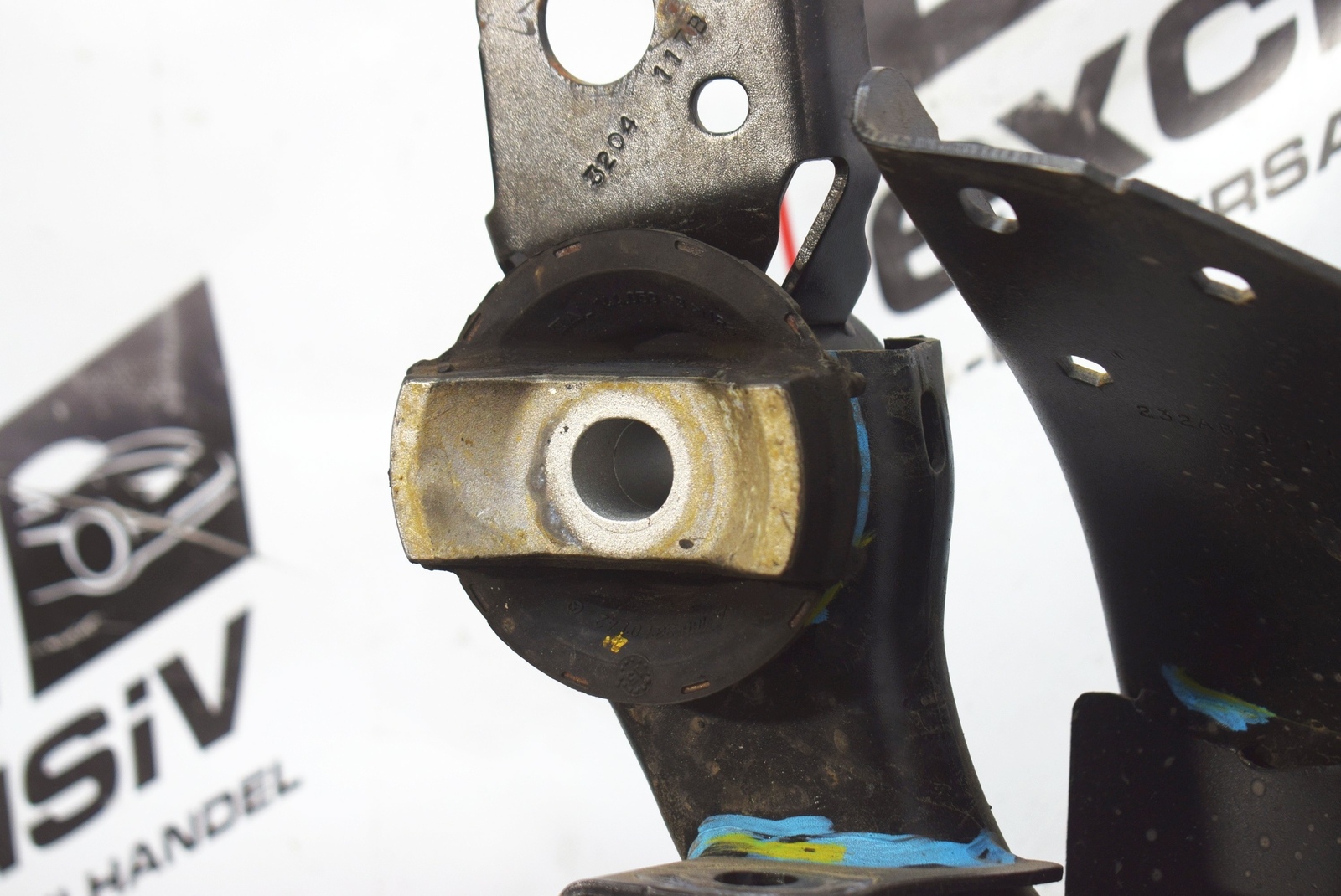 Mercedes Benz ML 400 W166 Vorderachsträger Achsträger Träger vorn ...