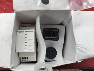 P:VT32 SCHNEIDER XB5RFB01 | eBay