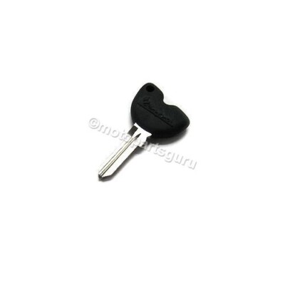 573960 OEM NO CHIP Black Blank Key With Vespa Logo S150 ET2 LX Sprint ...