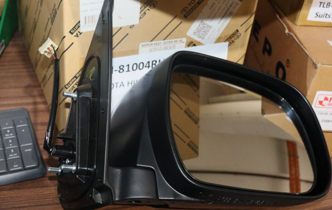 NEW GENUINE TOYOTA DOOR MIRROR = PART TIM-81004RHG - FITS TOYOTA HILUX ...