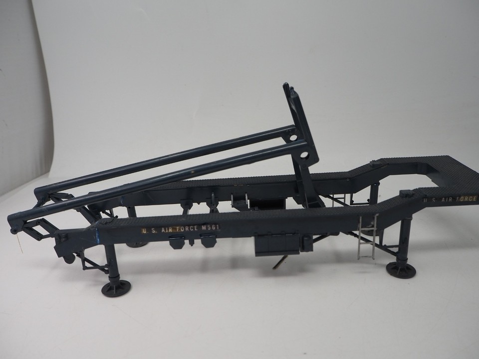Original 50's Renwal Teracruzer w/Mace Missile Blue Print Models Built ...