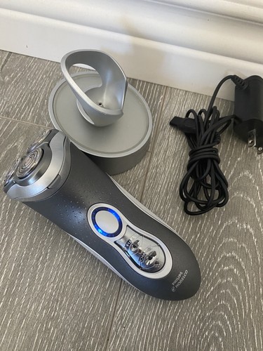 Philips Norelco HQ9 Shaver 8140XL Rechargeable Speed XL Cordless w ...