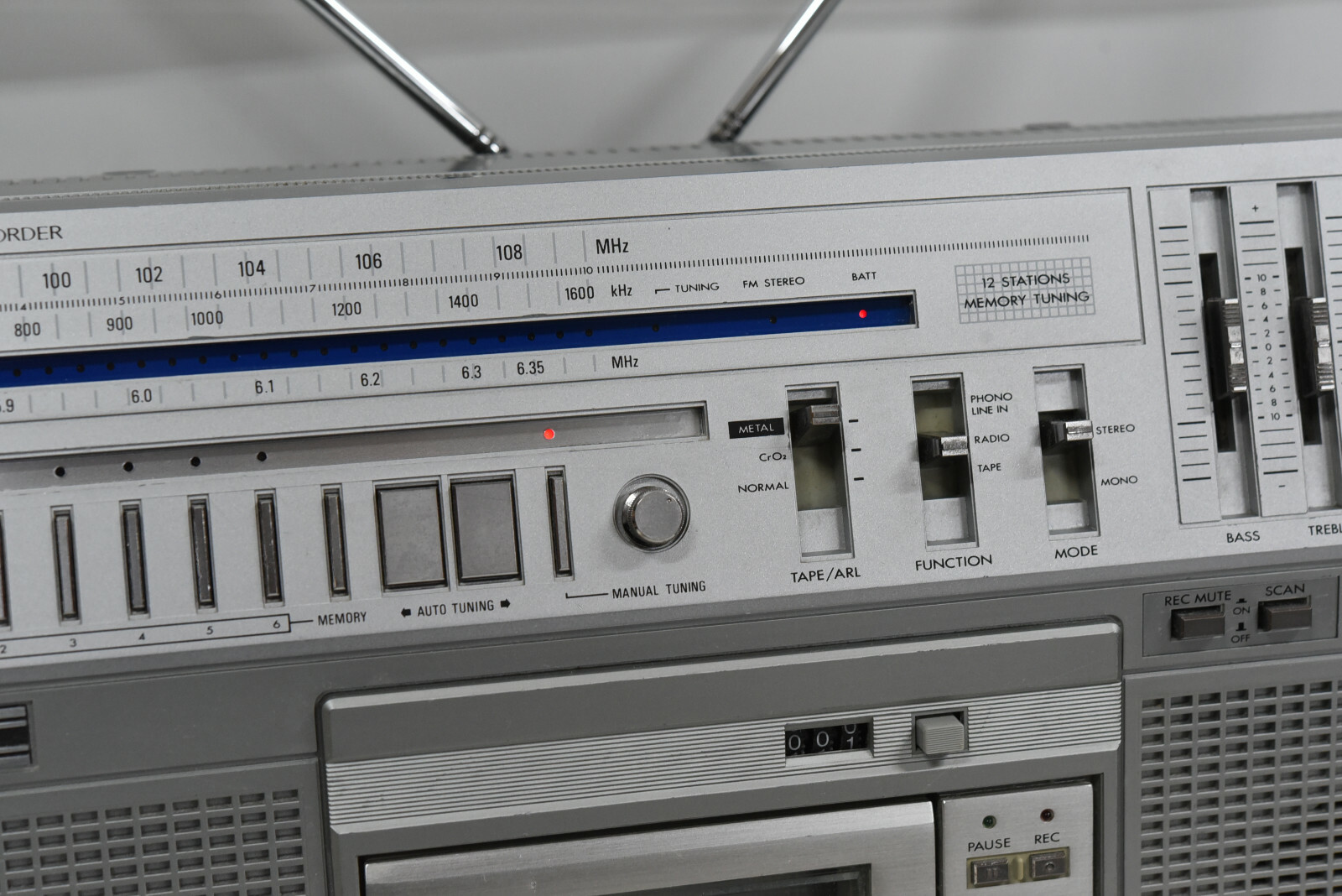 JVC RC-M80RH BOOMBOX GHETTOBLASTER Portable Stereo - Phone Input - RC ...