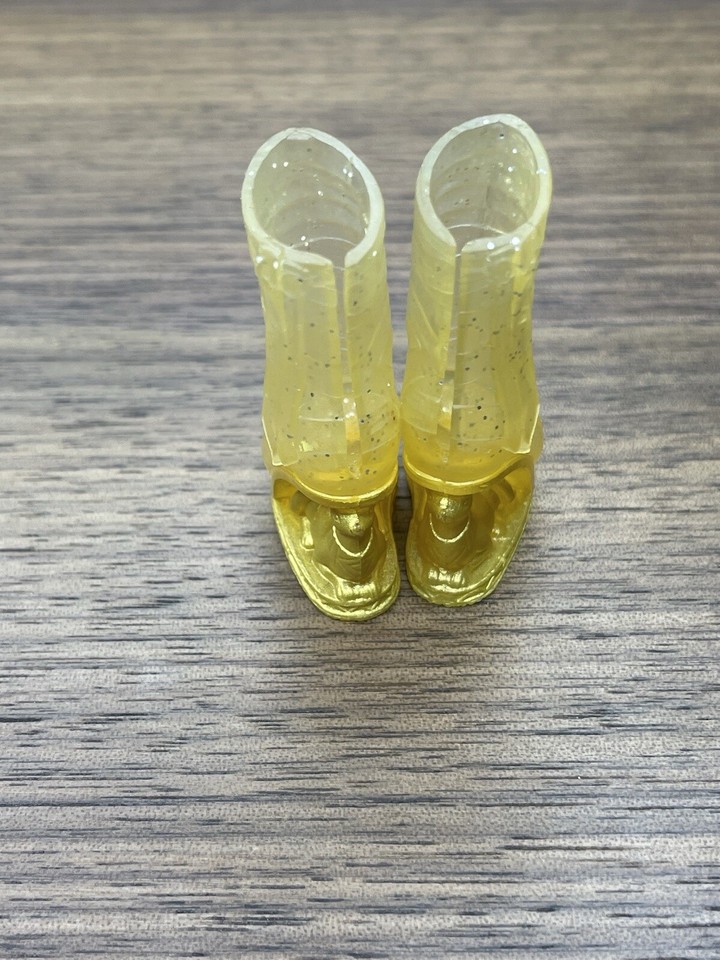 Monster High Skulltimate Secrets Fearidiscent Cleo De Nile Replacement ...