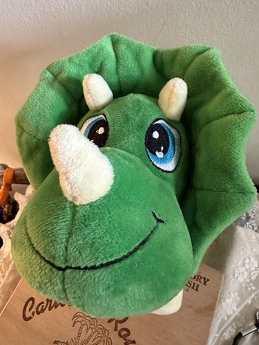 Hug Me Green Dinosaur Triceratops Plush 15” Embroidered Hearts Stands ...