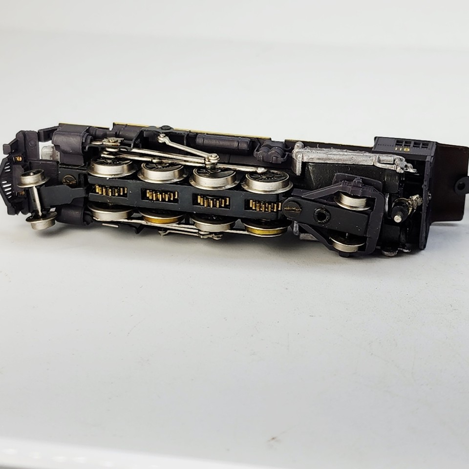 Atlas 2-8-2 NORFOLK & WESTERN Steam Loco #118 & Tender N scale | eBay
