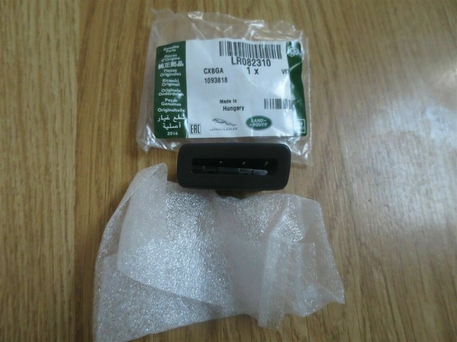 Land Rover Discovery 5 Tailgate Blind Clip Left Hand Genuine LR082310 ...