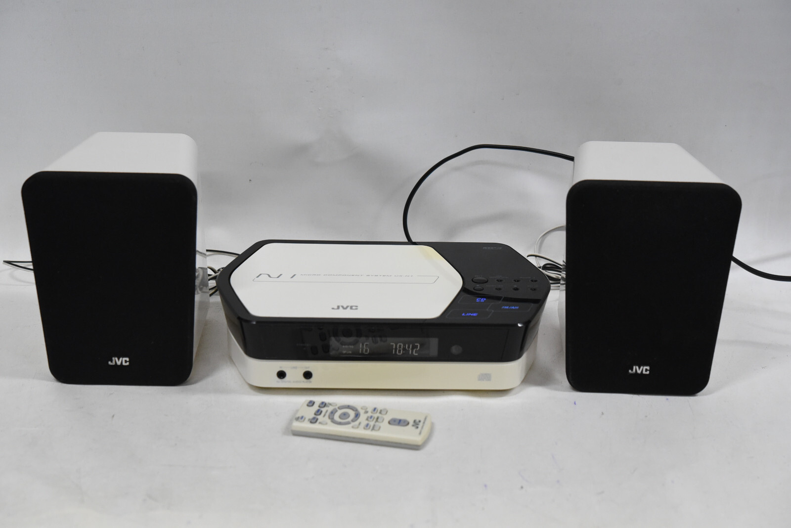 JVC UX-N1 Micro Component CD System with AM/FM Radio & 3.5mm AUX IN ...