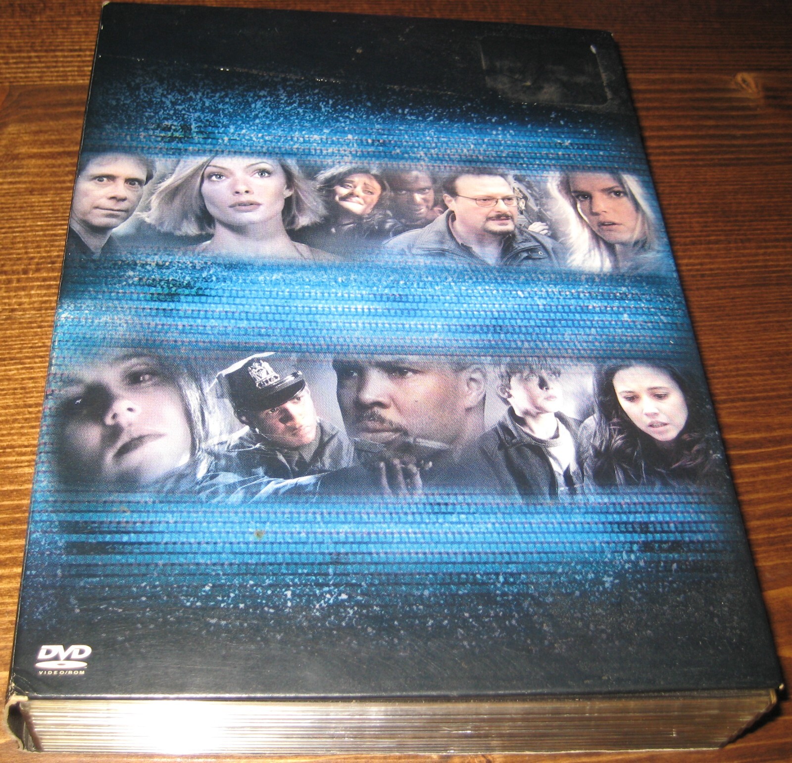 The Twilight Zone DVD 6-Disc Set 2002-2003 Season 1 All 43 Episodes OOP ...