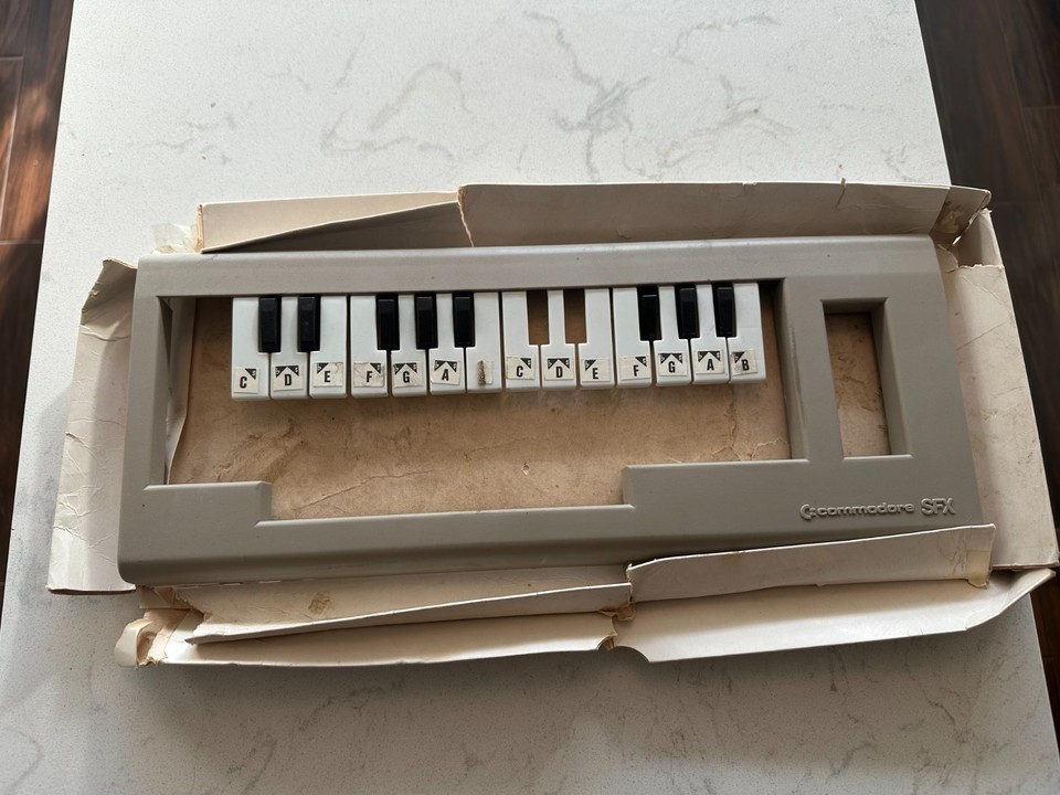 Commodore SFX Music Maker Keyboard Overlay Commodore 64 Vintage ...