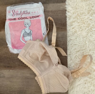 Vintage New Sculptress Bra 30DD Bra Full Coverage Support Beige Style ...