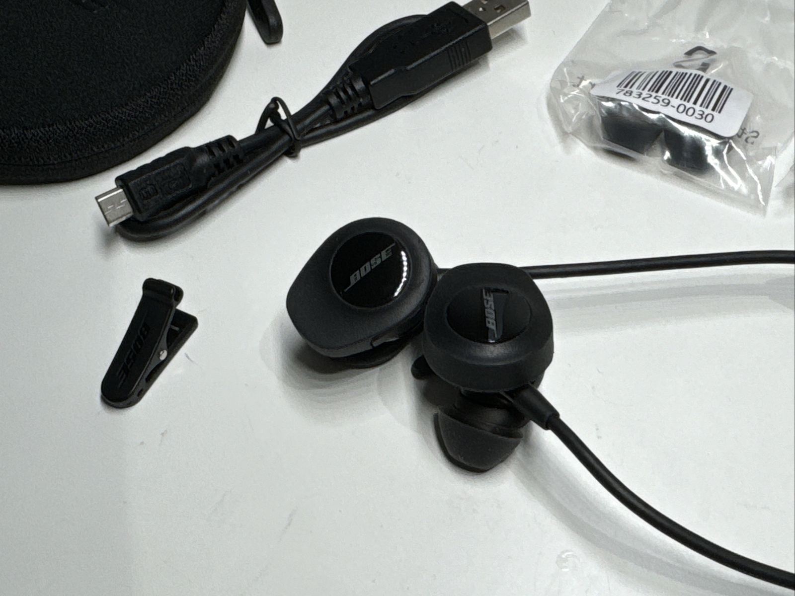 USA Bose SoundSport Wireless Bluetooth In Ear Headphones Earbuds - Black