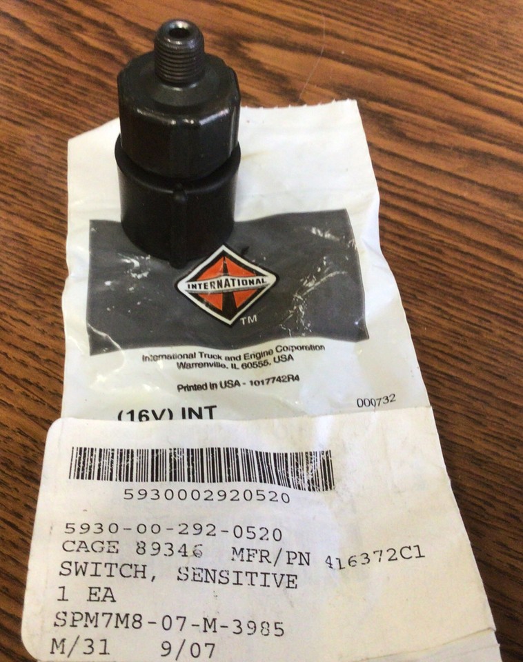 International Navistar Reverse Switch 416372C1 | 0832313063737 | OE