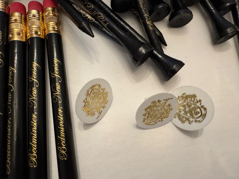 80 TRUMP International Bedminster Golf Tees 3.25" Pencils and ball ...