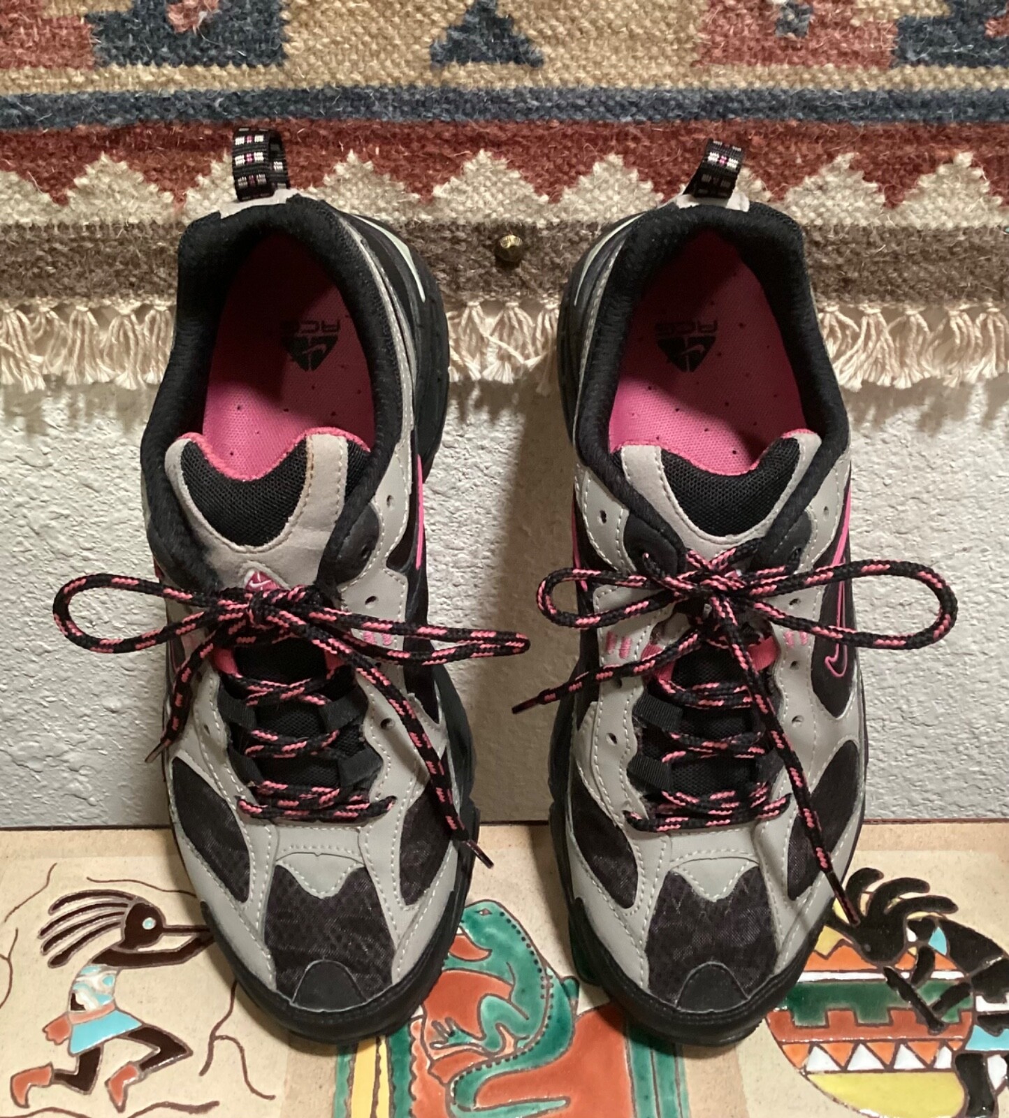 Nike ACG Zoom Air TRAIL FRAME sneakers, size 8 women's - Gem