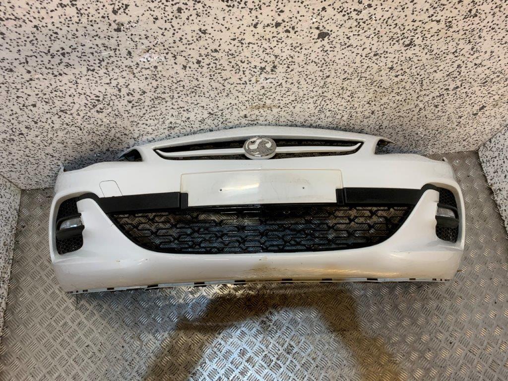 12 15 VAUXHALL ASTRA J MK6 HATCH FRONT BUMPER WHITE PAINT GAZ Z40R 12-15-vauxhall-astra-j-mk6-hatch-front-bumper-white-paint-gaz-z40r
