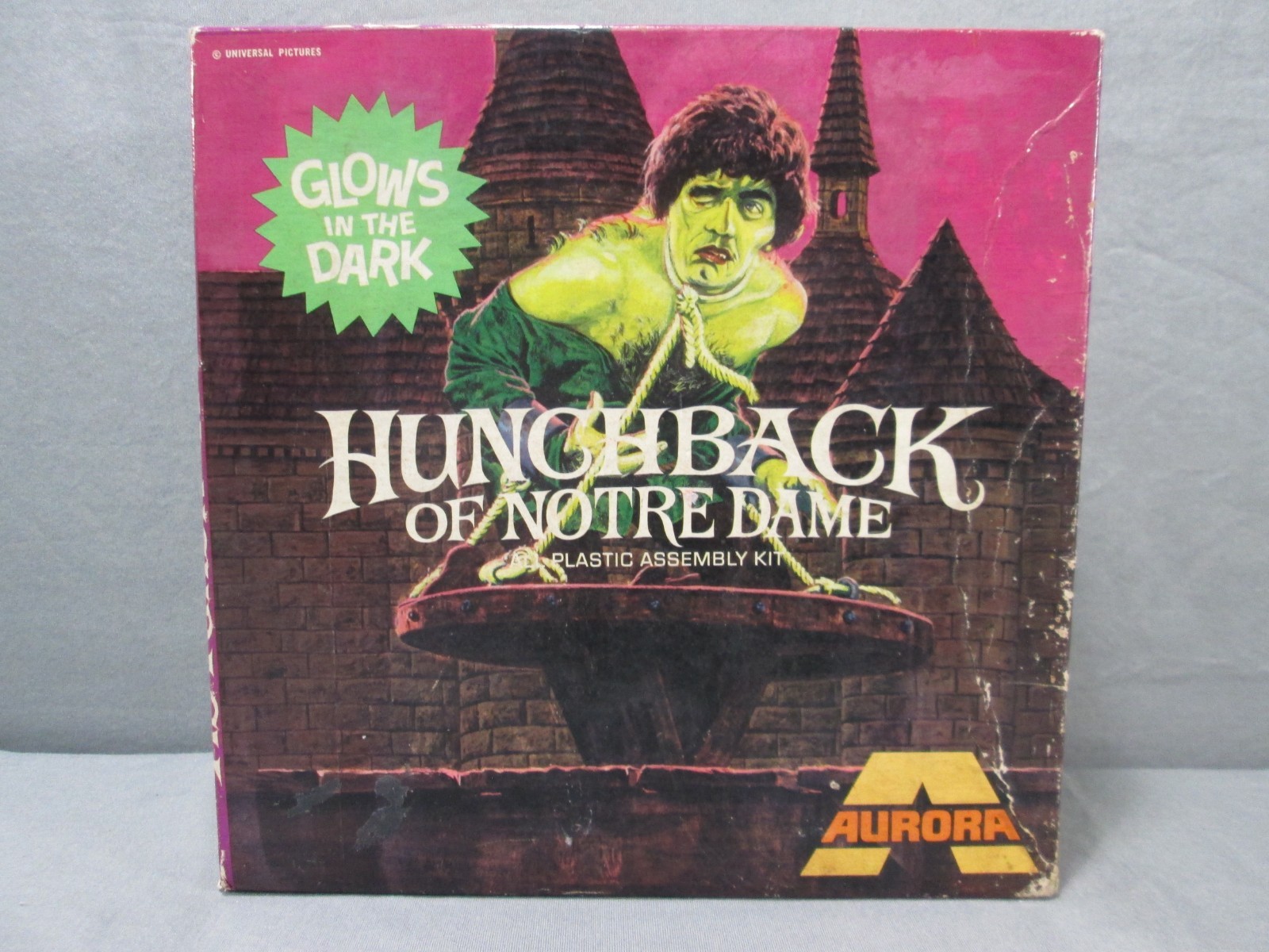 Monsters HUNCHBACK OF NOTRE DAME Model Kit GITD Vintage Aurora 1969 | eBay