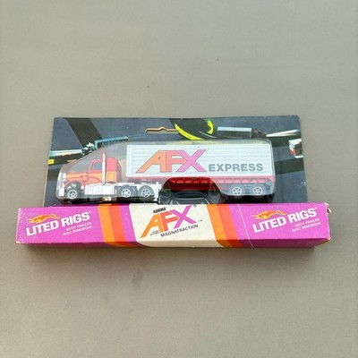 AFX Express Trailer LITED RUGS Avec Remorque w/Case HO Slot Car Aurora ...