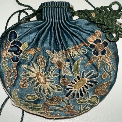 Antique Chinese Scent Pouch / Purse Silk Embroidered 19th Century Qing ...