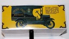 AMT '23 Ford Model "T" Nestle's delivery van Retro deluxe model kit 1/ ...