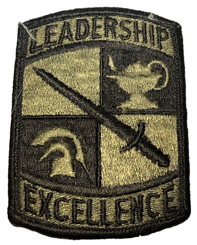 Original U.S. Army ROTC Leadership Excellence Reserve Patch | eBay