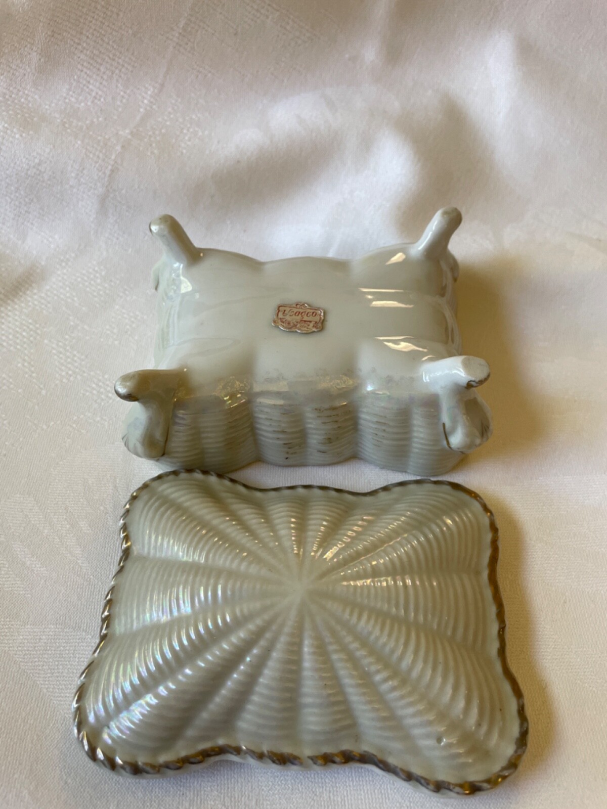 Ucagco Japan Covered Trinket Box w Gold accents iridescent white Footed ...