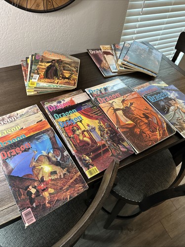 28 VTG TSR Dragon Magazines Dungeons & Dragons Inserts/ Cards Posters ...