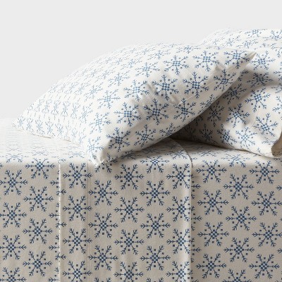 Queen Ultra Soft Holiday Flannel Sheet Set Ivory/Blue Snowflake ...