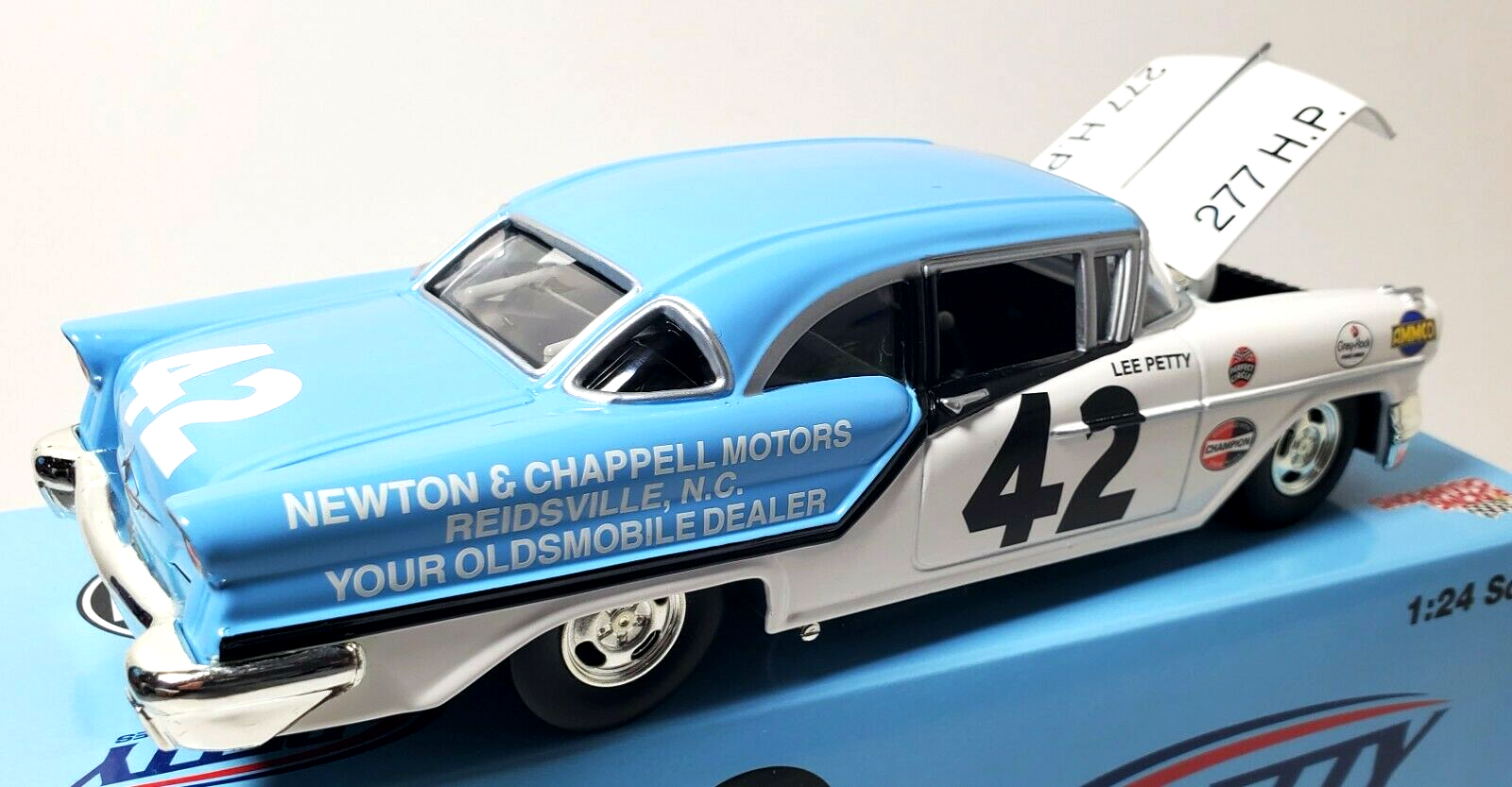 1/24 Lee Petty #42 1957 Oldsmobile Hardtop Newton & Chappell 1 of 1002 ...