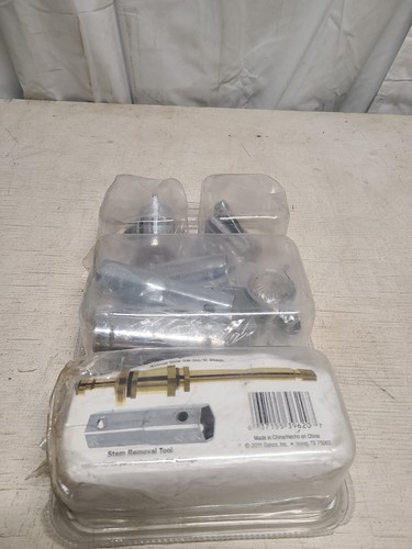 DANCO 39620 TUB/SHOWER 3-HANDLE REMODELING TRIM KIT FOR SAYCO IN CHROME ...