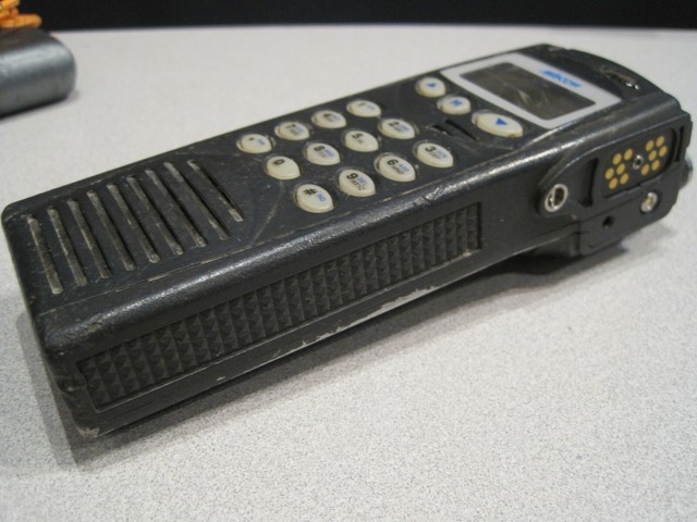 MACOM HARRIS P7100 IP 800 Mhz Portable 2-Way Radio HT715081X for sale ...