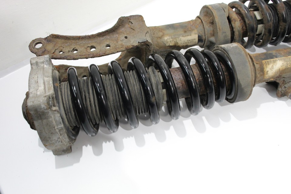 VW Touareg 7L Front Shock Absorbers and Springs Pair 7L6413031L | eBay