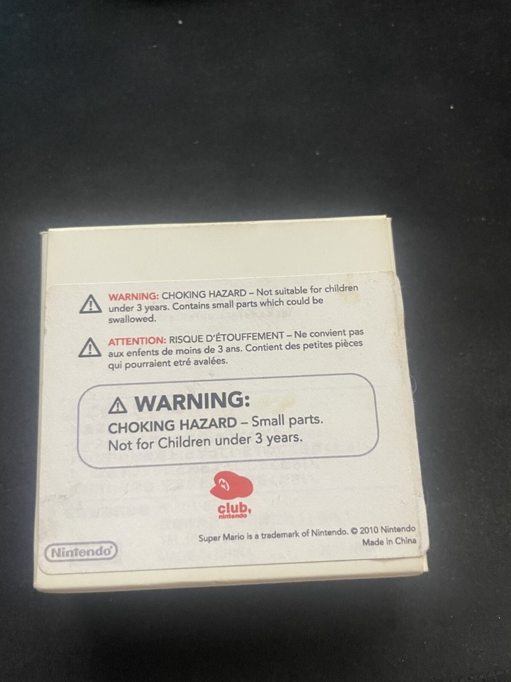 Super Mario CLUB NINTENDO Original Pin Badge Limited Edition Official ...