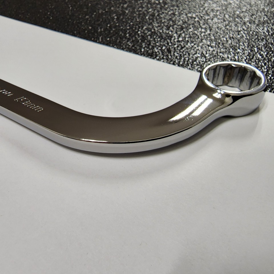 Snap-on Tools USA NEW 17mm & 19mm Metric 12-Point S-Shaped Box Wrench ...