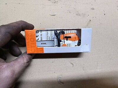 GENUINE Stihl Chainsaw Key Ring Keychain - Battery Operated with Saw ...
