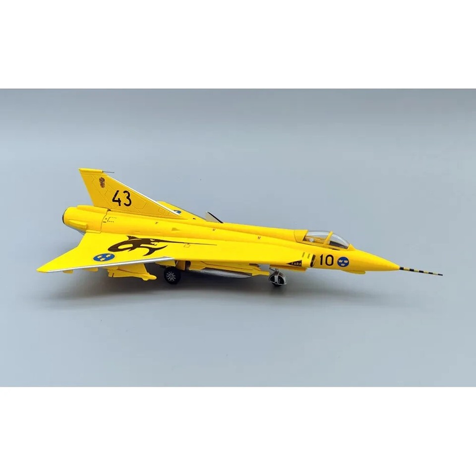 SAAB J35J DRAKEN SWEDISH AF YELLOW 43-10 - AVIATION 72 AV7241009 1/72 ...