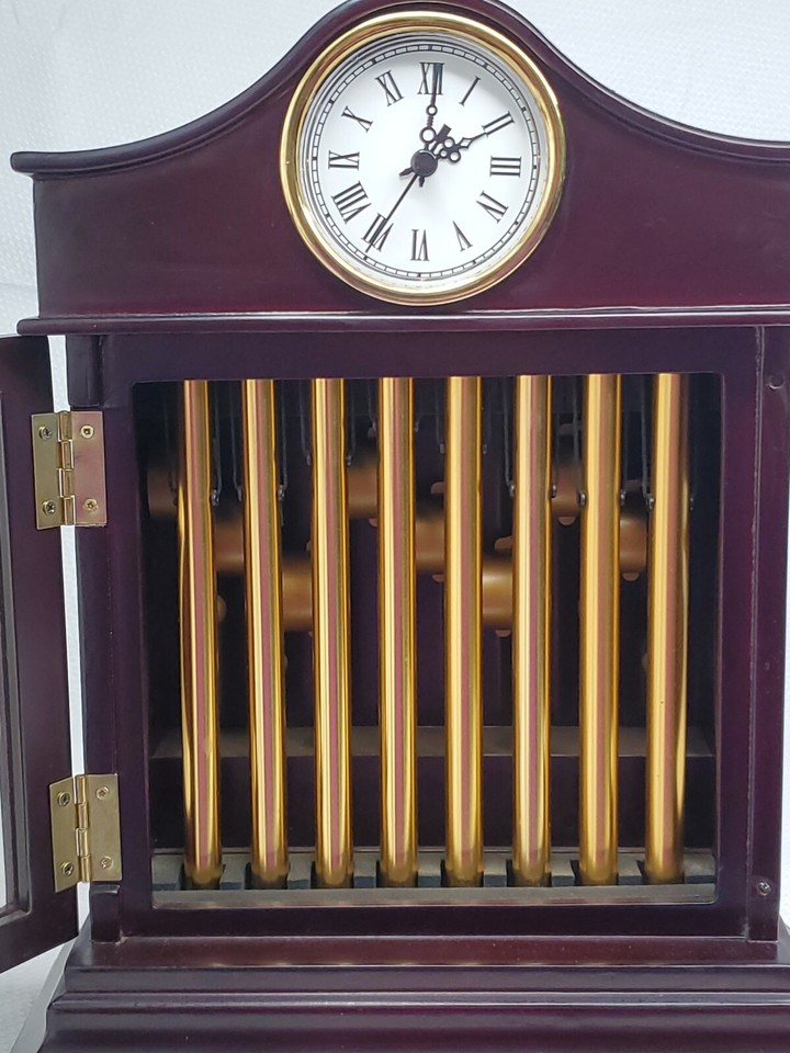 Mr. Christmas Grand Chime Clock Gold Label Collection 30 Songs Chimes ...