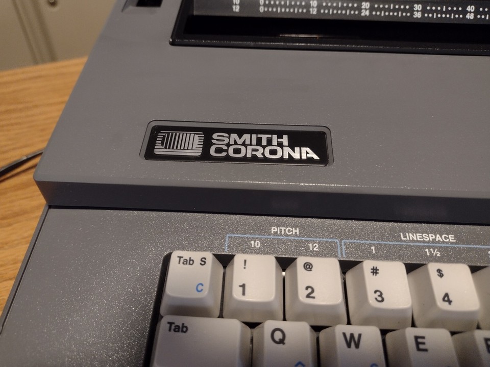 Smith Corona SL105 Typewriter Word Processor Dictionary Manual Oiled ...