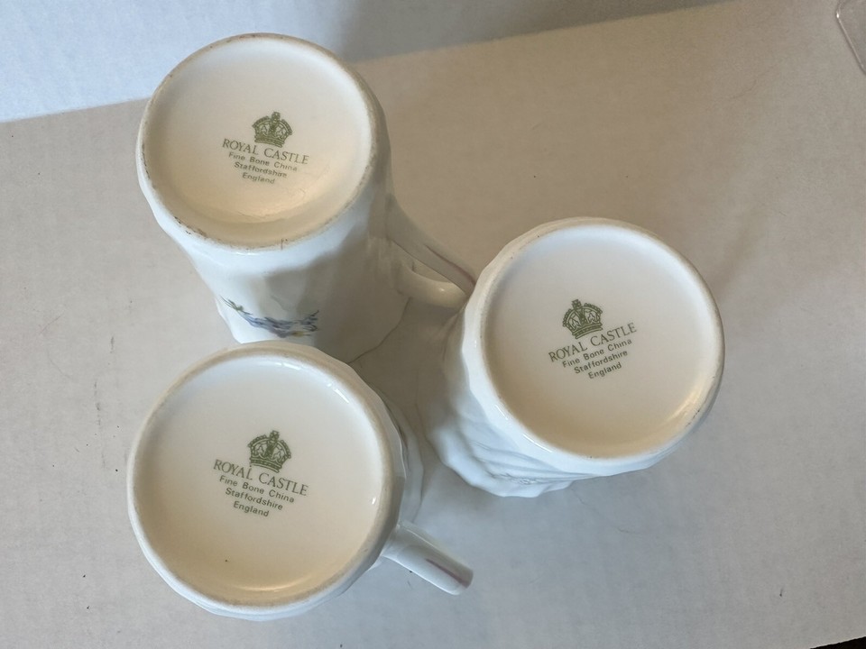 Royal Castle Fine Bone China Set Of 3 Mismatched Teacups | eBay