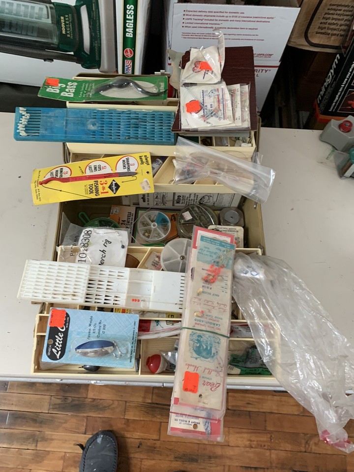 Vintage Old Pal tackle box loaded with lures, hooks, terminal tackle ...