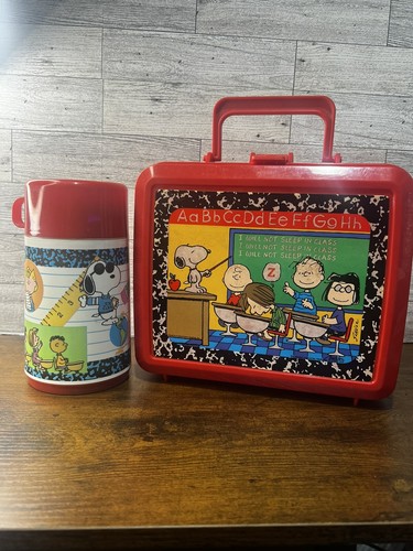Vintage Peanuts Lunch Box w/ Thermos Charlie Brown Snoopy Plastic Red ...