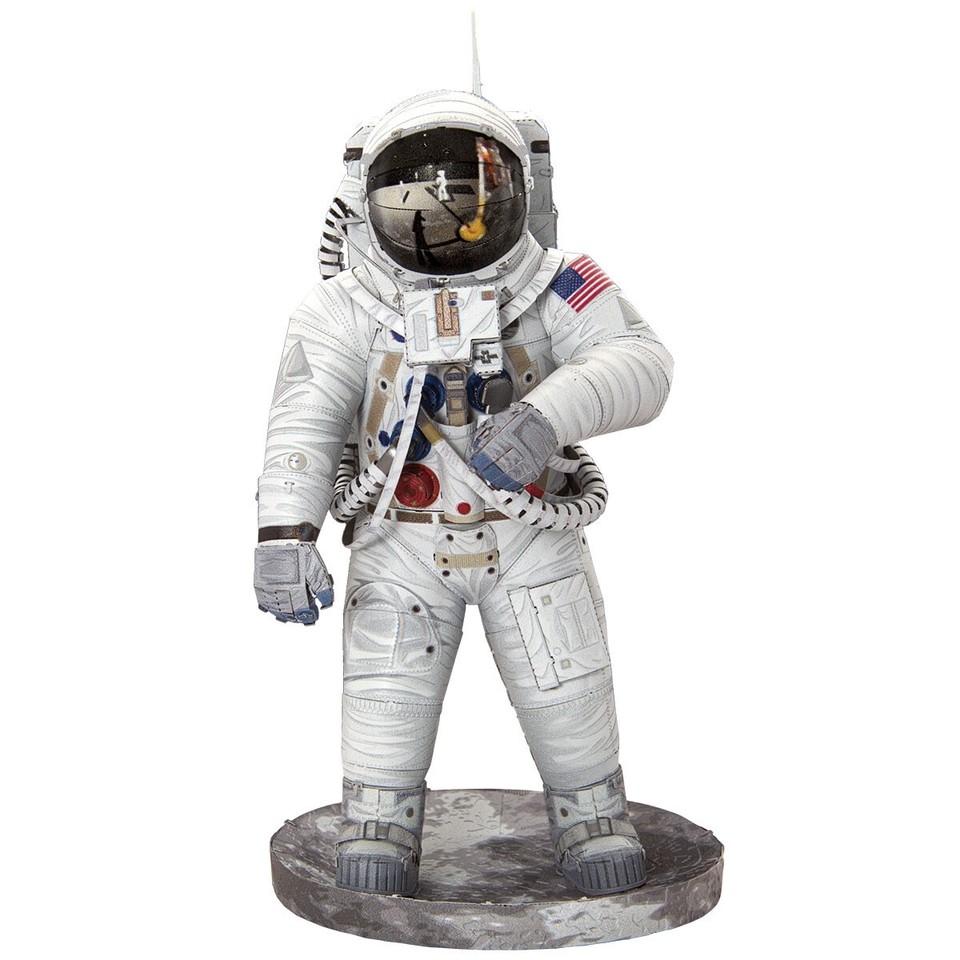 Fascinations Premium Series APOLLO 11 ASTRONAUT 3D Steel Metal Earth ...