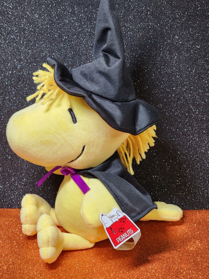 Cedar Fair Peanuts Halloween Woodstock in a Witch Costume 9" NWT ...