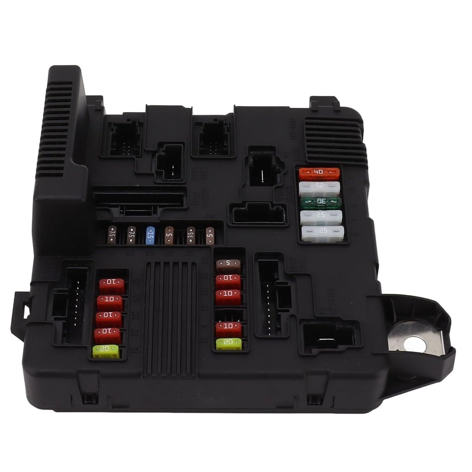 Fuse Box Designed For RENAULT MEGANE II From 2002 To 2009 - 8200306033 ...