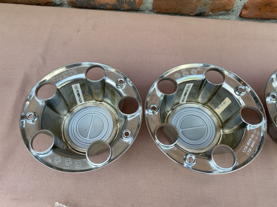 NOS 1980-96 Ford F150 Truck Bronco Center Caps Hubcaps E2TA-1A097-GA ...
