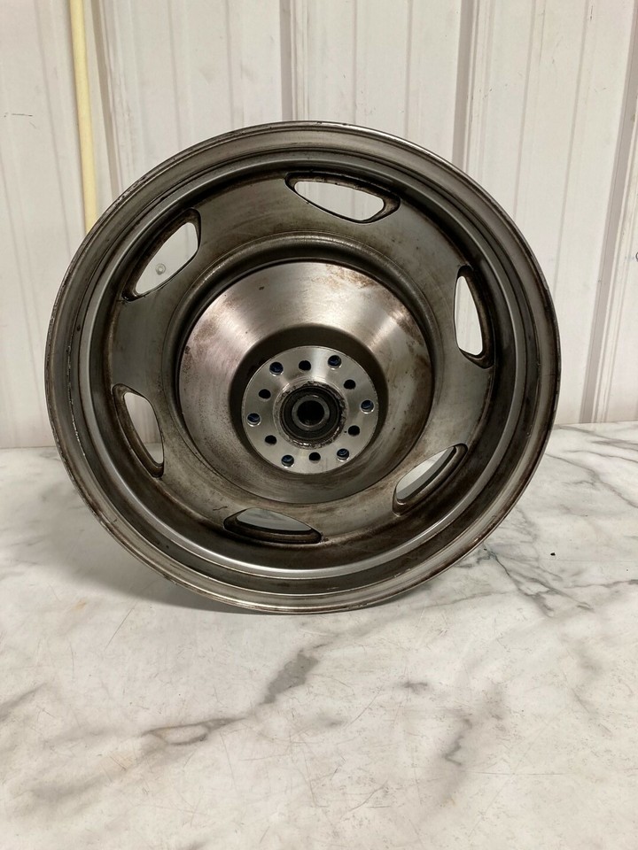 05 Suzuki VL 1500 VL1500 C90 Boulevard rear back wheel rim straight | eBay