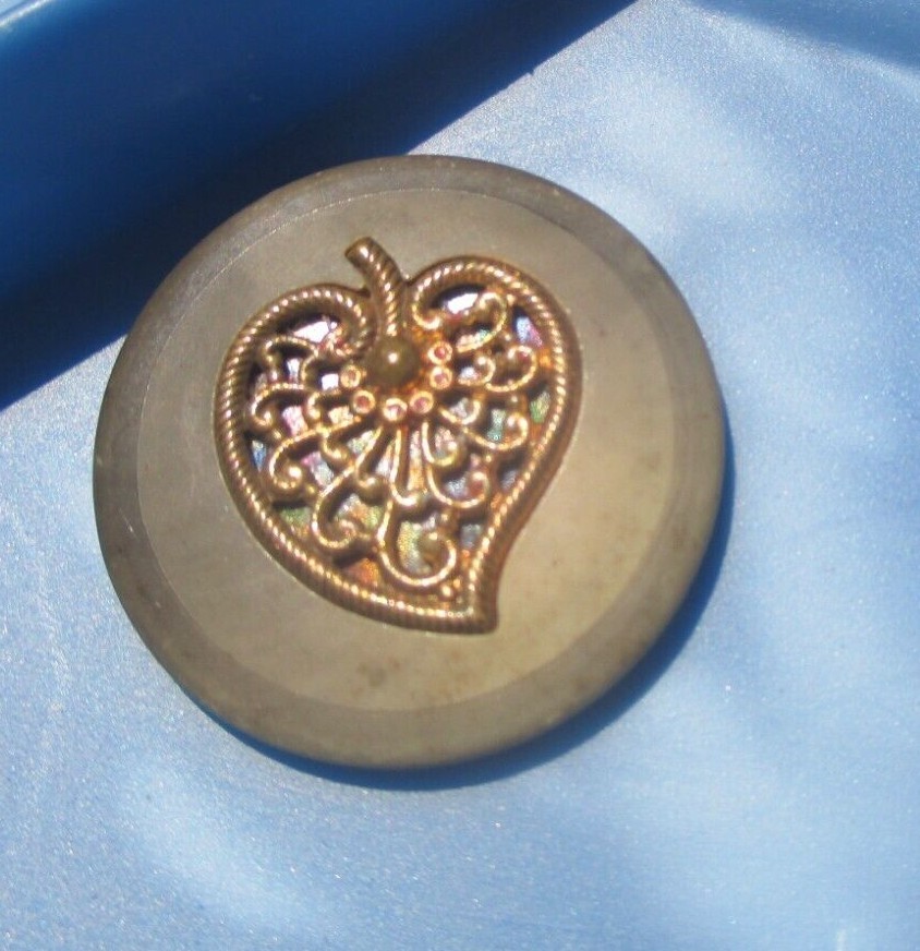Antique Celluloid Gilt Filigree Brass Twinkle Button Tint Ornate Ivy ...