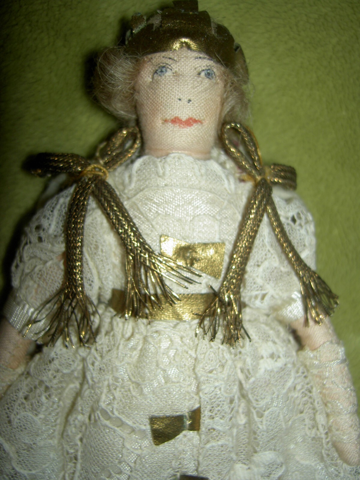 Liberty of London, Princess Elizabeth Coronation cloth 7 "doll w ...