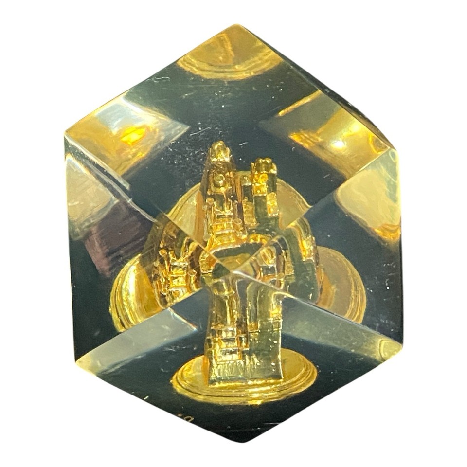 Vintage Chicago Skyline Lucite Acrylic Paperweight City Souvenir ...