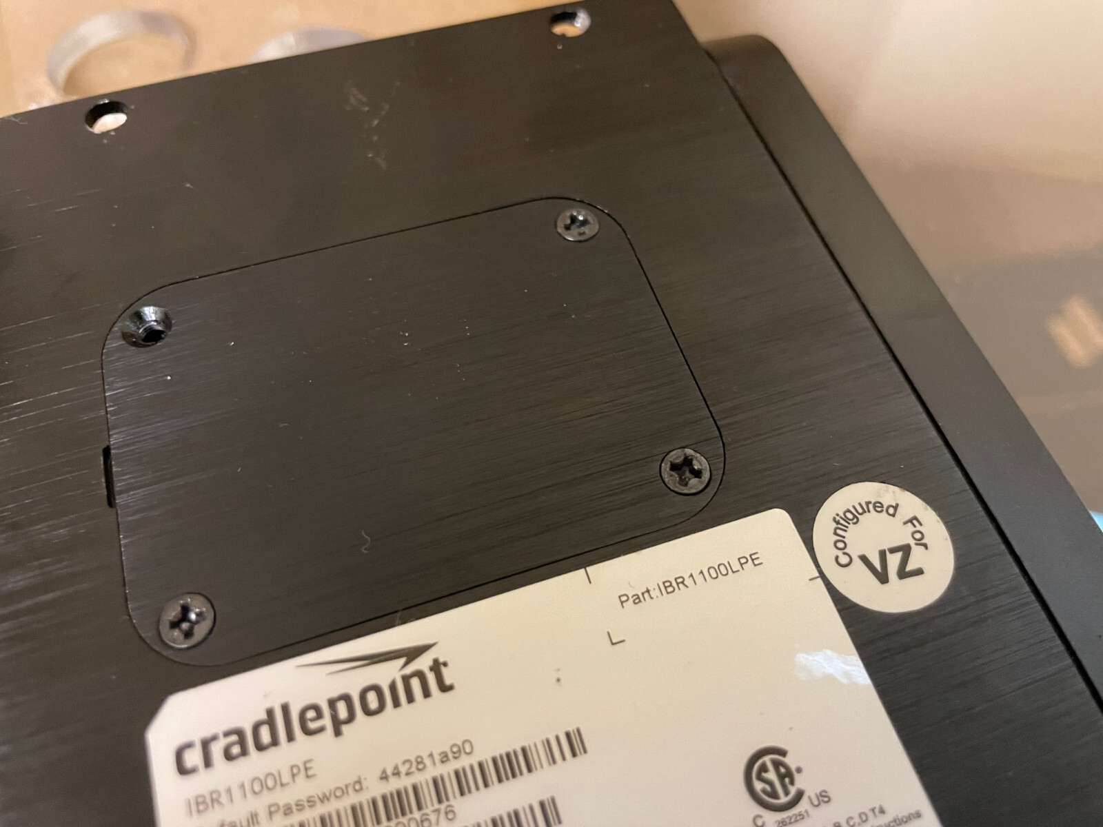 CradlePoint IBR1100LPE IBR1100LPE 3G 4G LTE HSPA+ WiFi Dual-Band Router ...